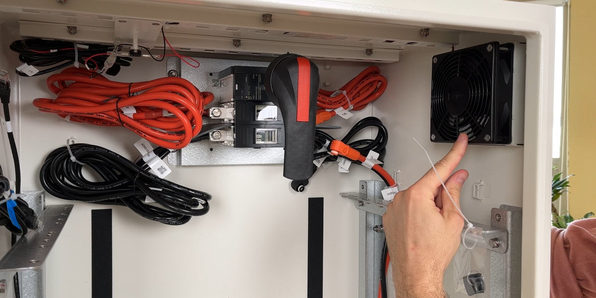 What’s Inside Pylontech’s Battery Storage Cabinet? — Intelligent Controls